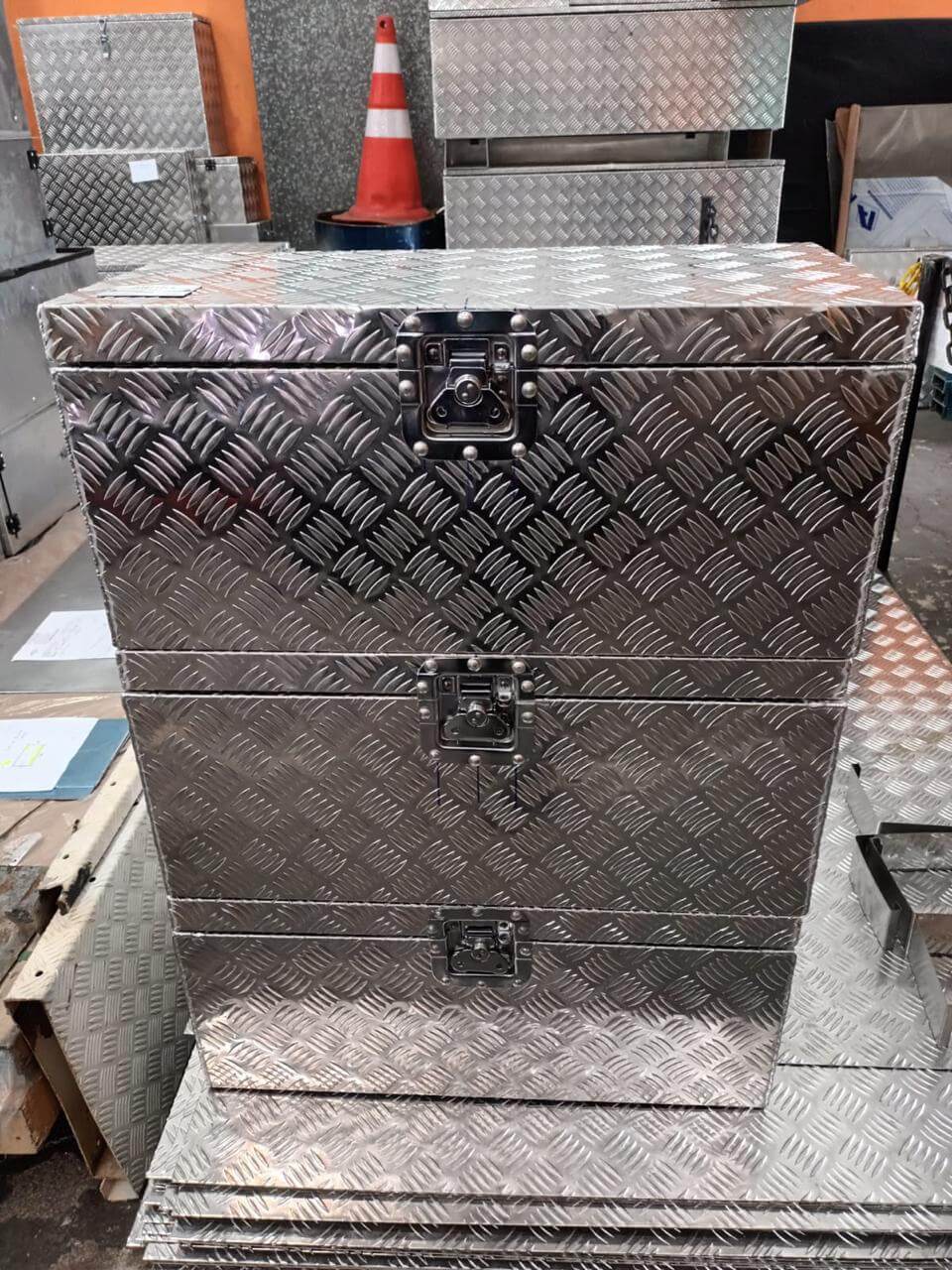 CAIXA BOX DE ALUMINIO – Alumixbox