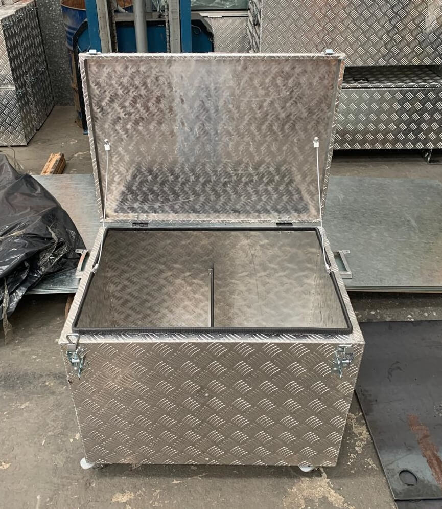 CAIXA BOX DE ALUMINIO – Alumixbox